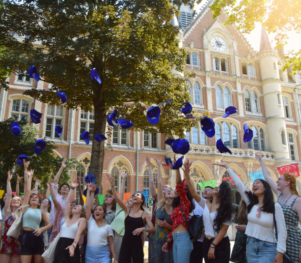 LILLE European Summer Program - Summer Schools in Europe